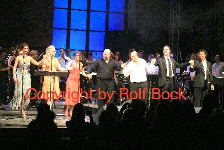 Foto Ensemble & Frank Wildhorn & Caspar Richter --> Musical, Playback ...