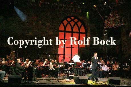 Foto Thomas Borchert & Orchestra Of The United Stages Wien --> Musical ...