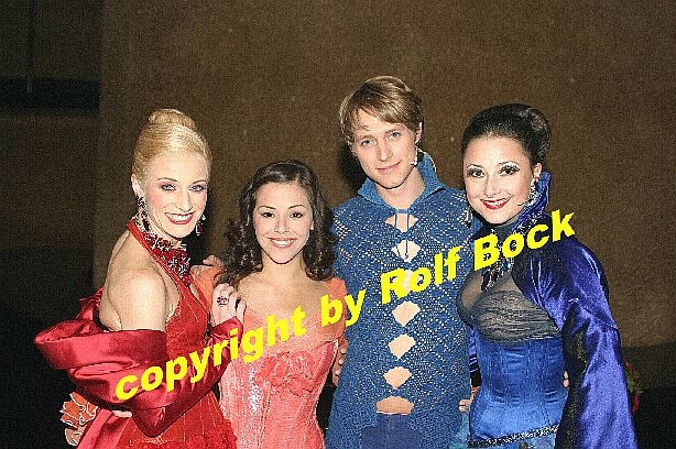 Photo Annette Wimmer, Marjan Shaki, Lukas Perman & Suzanna Maurery -->