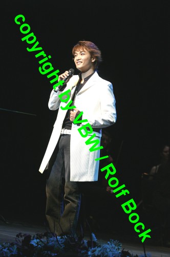 Photo Yoshio Inoue --> Musical CDs, DVDs @ SoundOfMusic-Shop